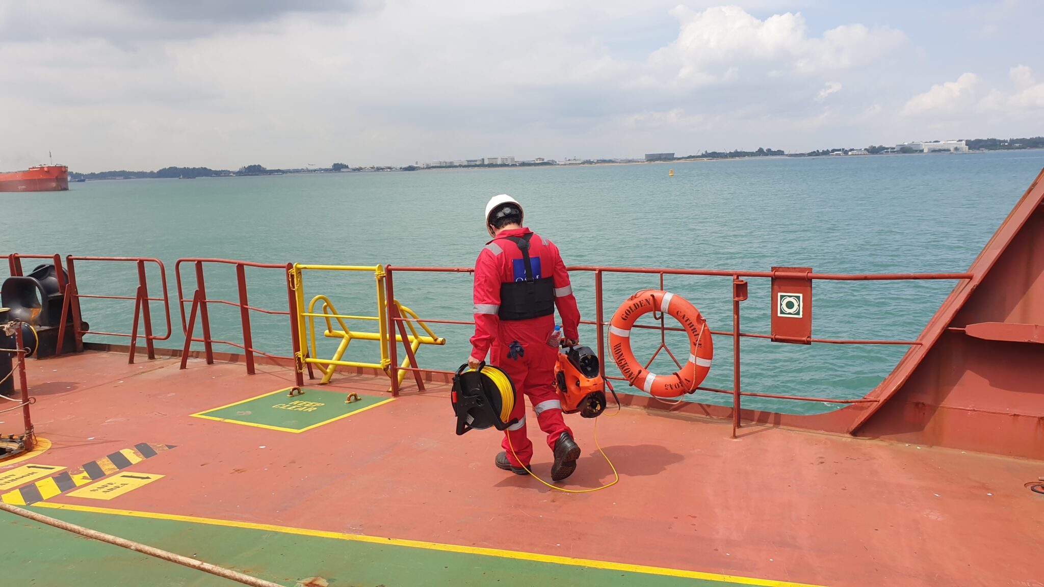 Seasam HullScan, the best ROV for ship hull inspection